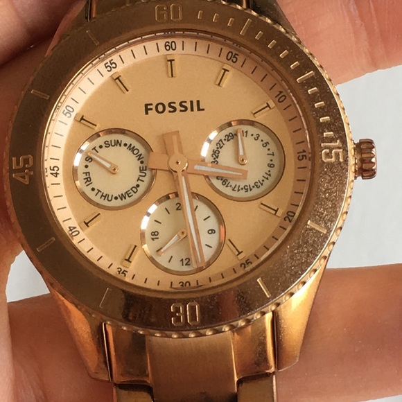 Fossil | Accessories | Gold Fossil Watch | Poshmark